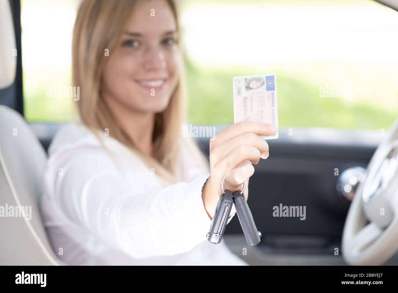 Drivers license hi-res stock photography and images - Alamy