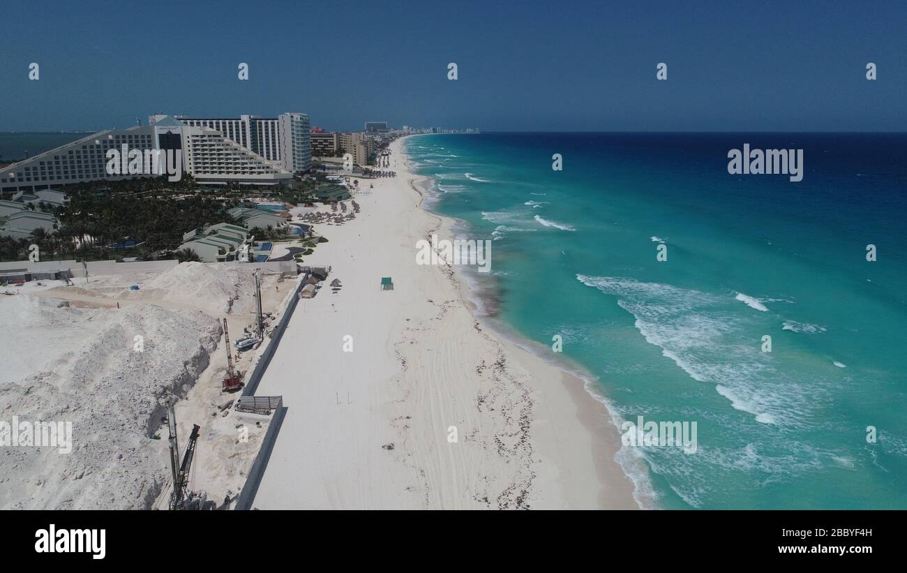 Aerial view of cancun mexico hi-res stock photography and images - Alamy