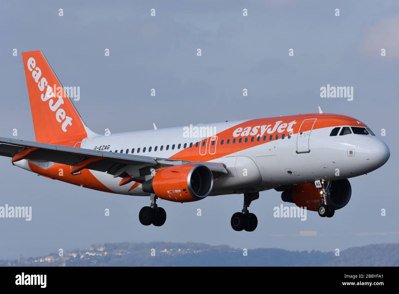 Pictures plane easy jet hi-res stock photography and images - Alamy