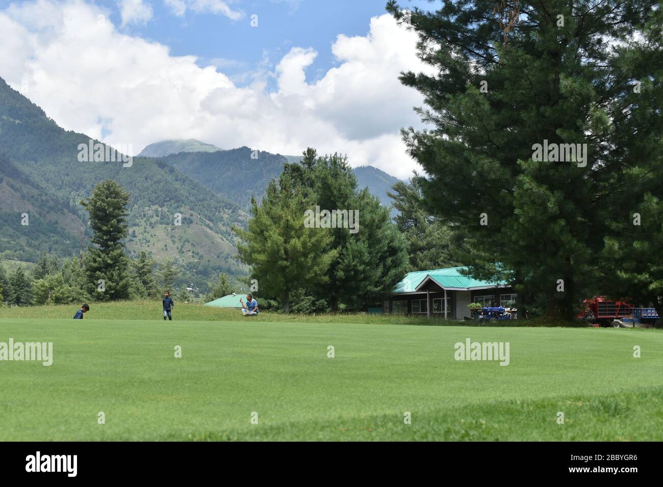 Pahalgam golf hi-res stock photography and images - Alamy