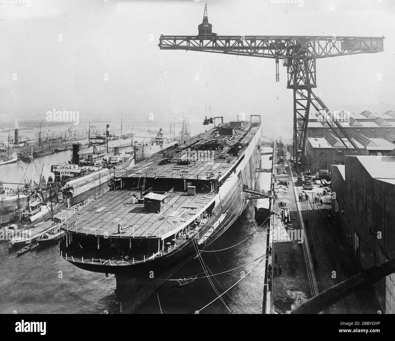 Early 1900s ocean liner hi-res stock photography and images - Alamy