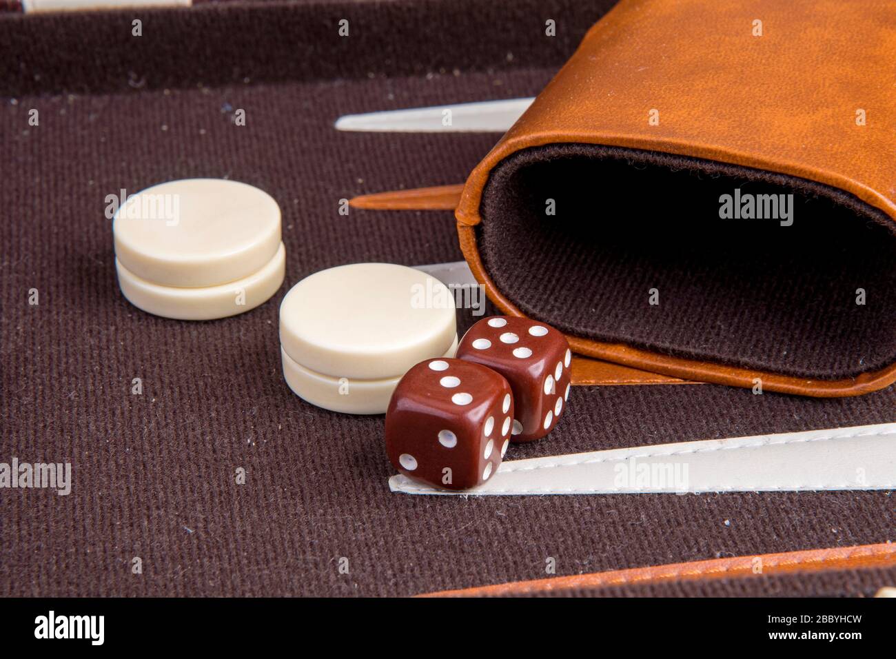 backgammon game with board pieces and dice Stock Photo - Alamy