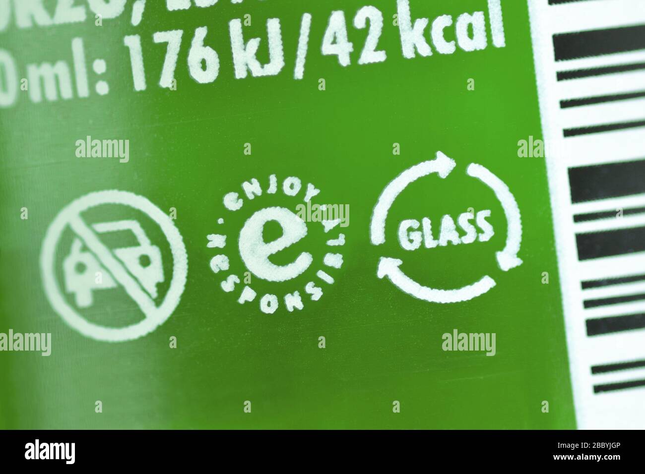 Recycling ecology environment symbol glass hi-res stock photography and ...