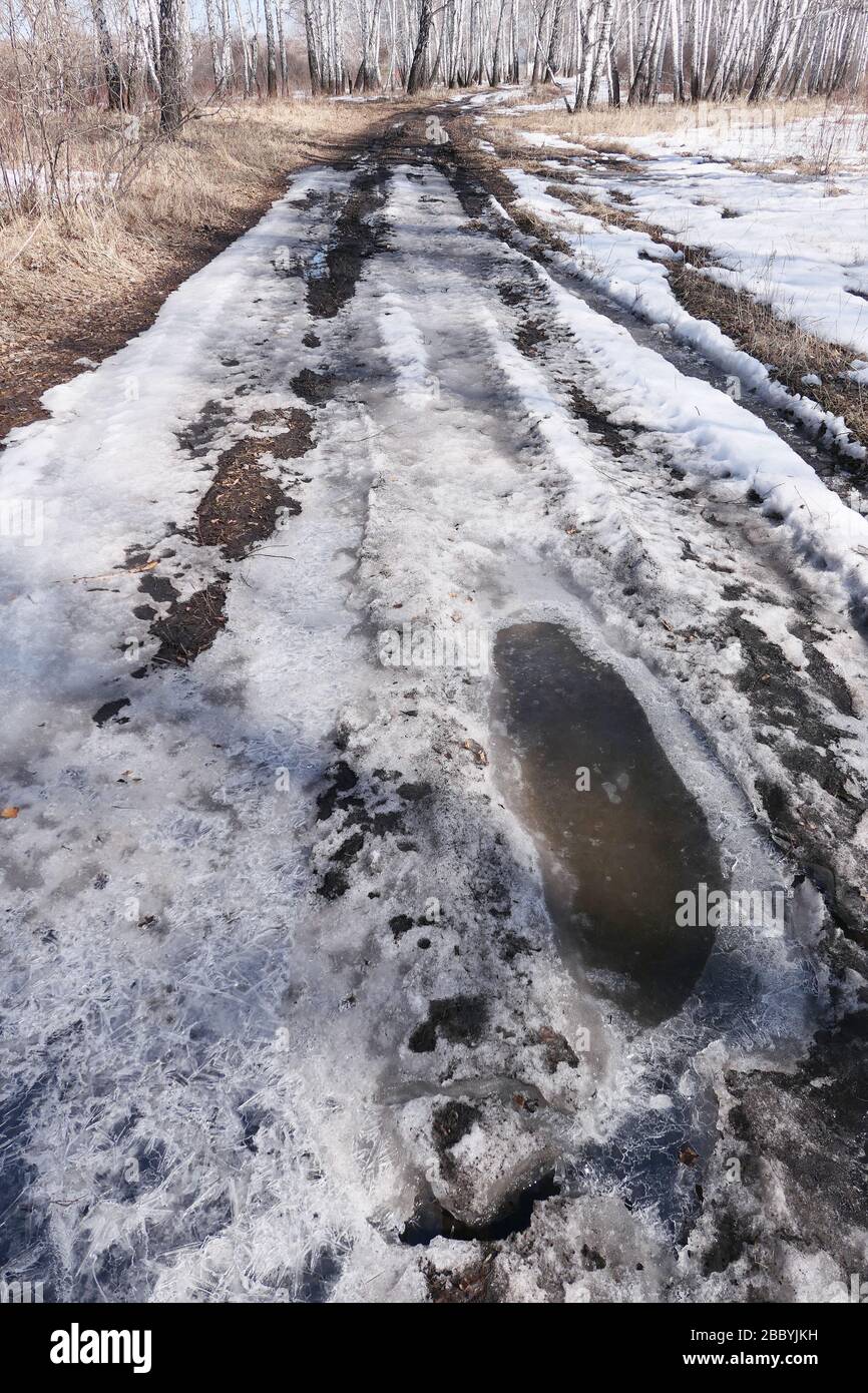 Spring dirty road hi-res stock photography and images - Alamy