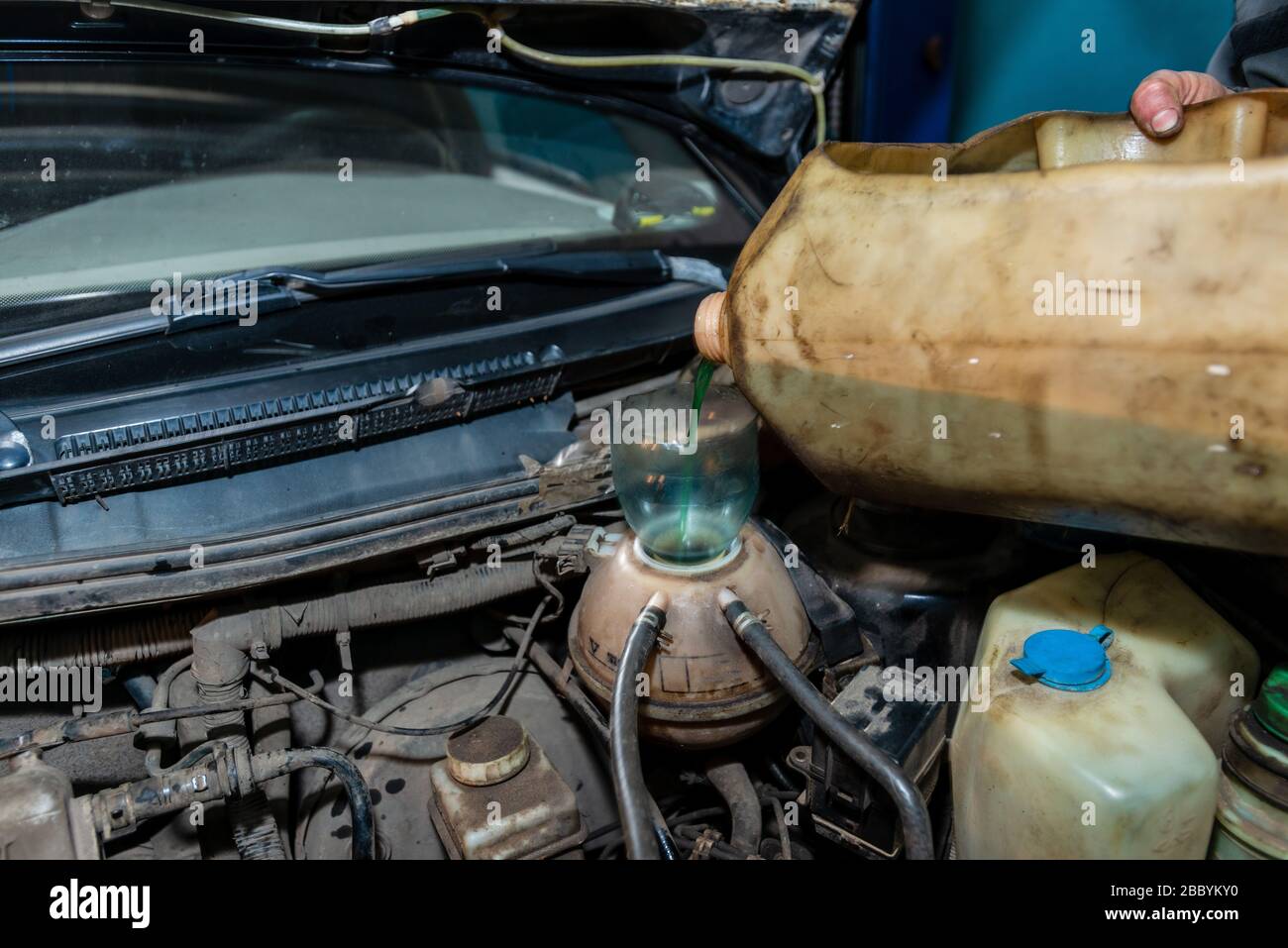Engine Coolant Radiator High Resolution Stock Photography and Images ...