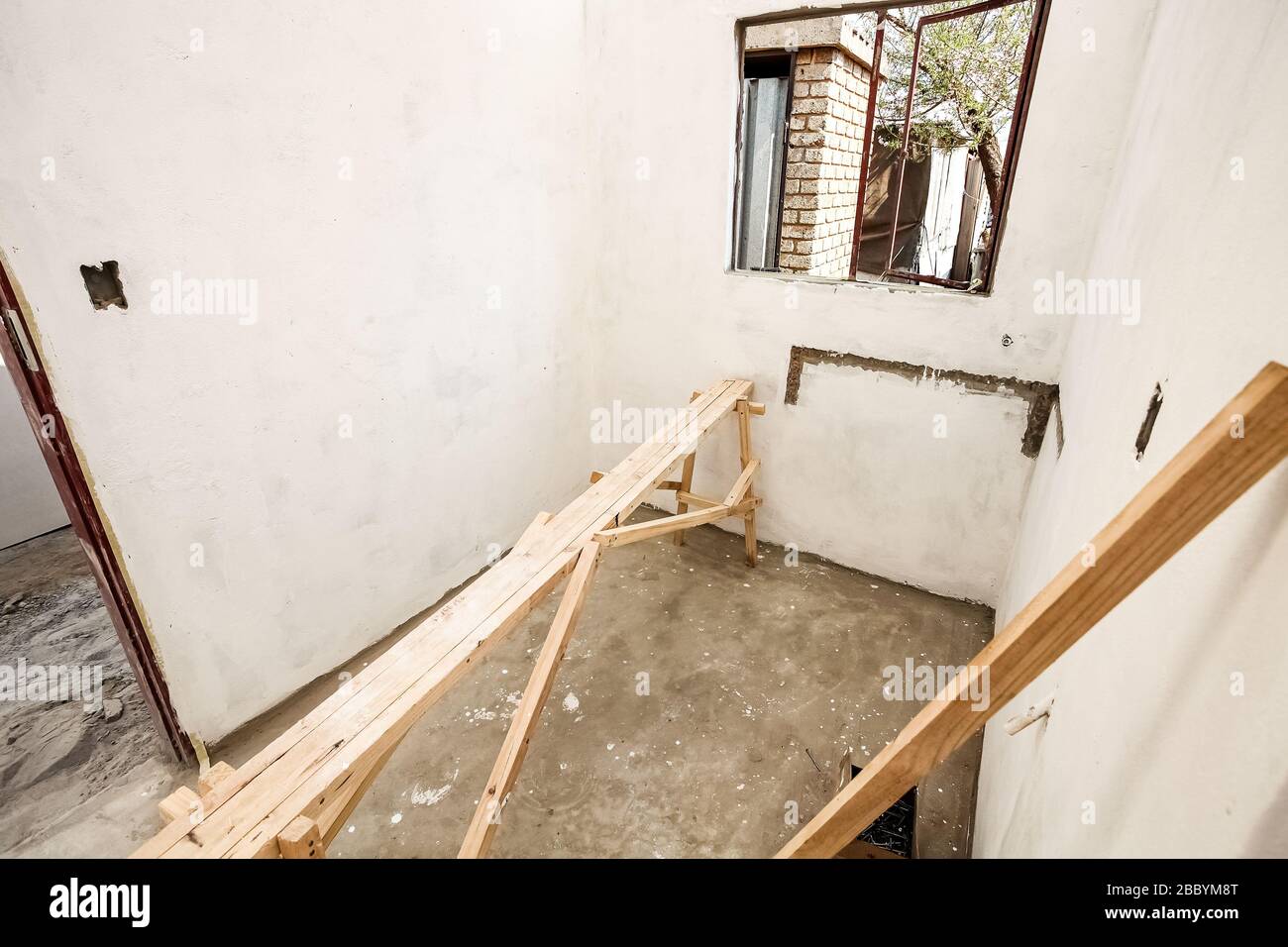 Interior of a poor house in africa hi-res stock photography and images ...