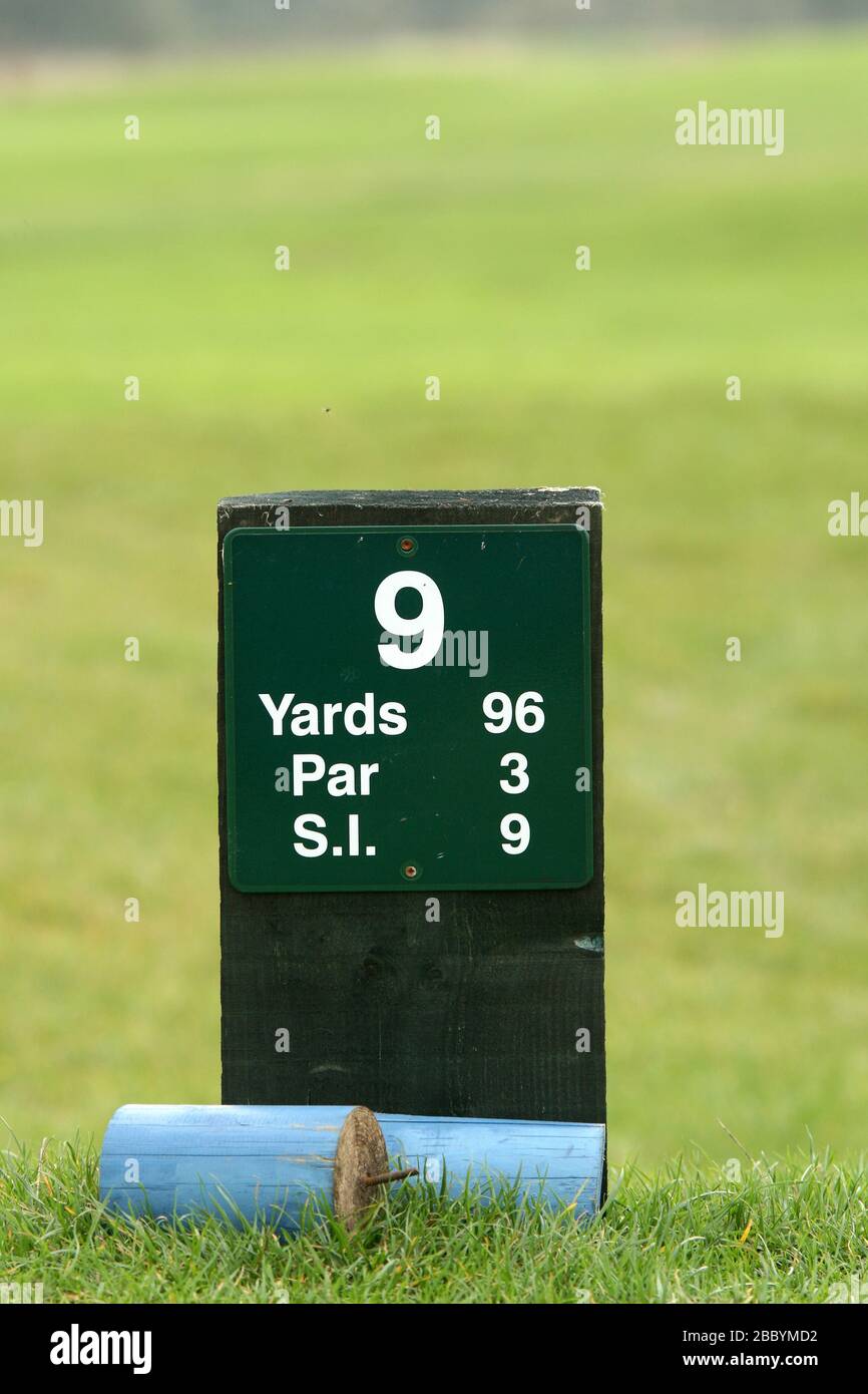 Hole number on the golf course. Fairlop Waters Country Park, Fairlop ...