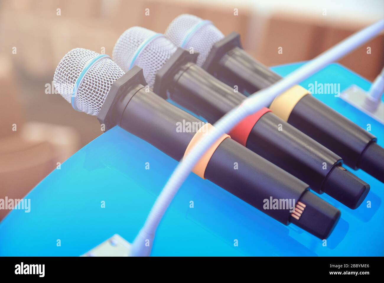 Microphones conference table hi-res stock photography and images - Alamy