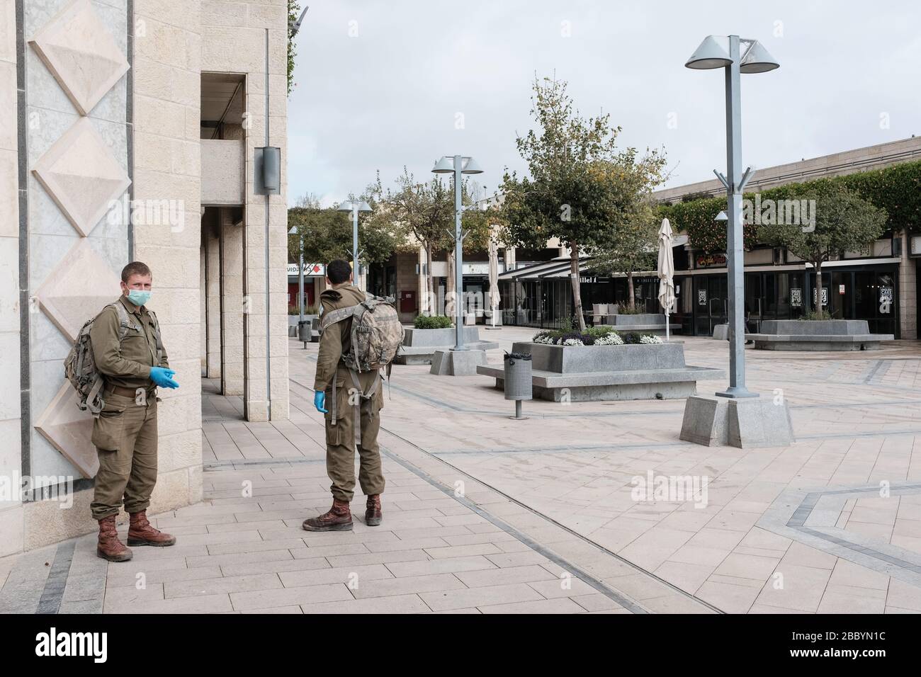 Jerusalem, Israel. 2nd Apr, 2020. Soldiers of the IDF's Home Front ...