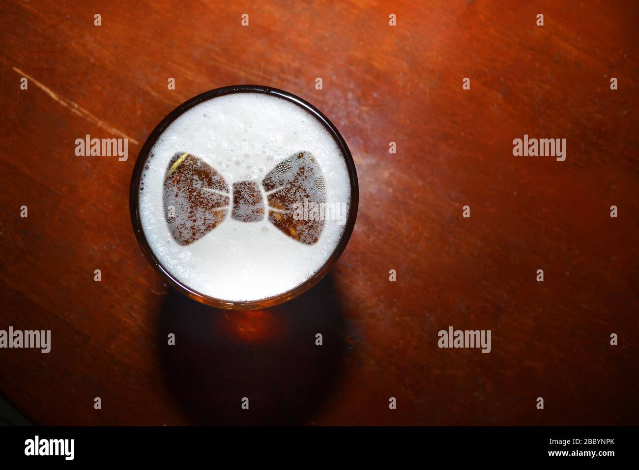 table set with couple of drinks for happy hour Stock Photo - Alamy