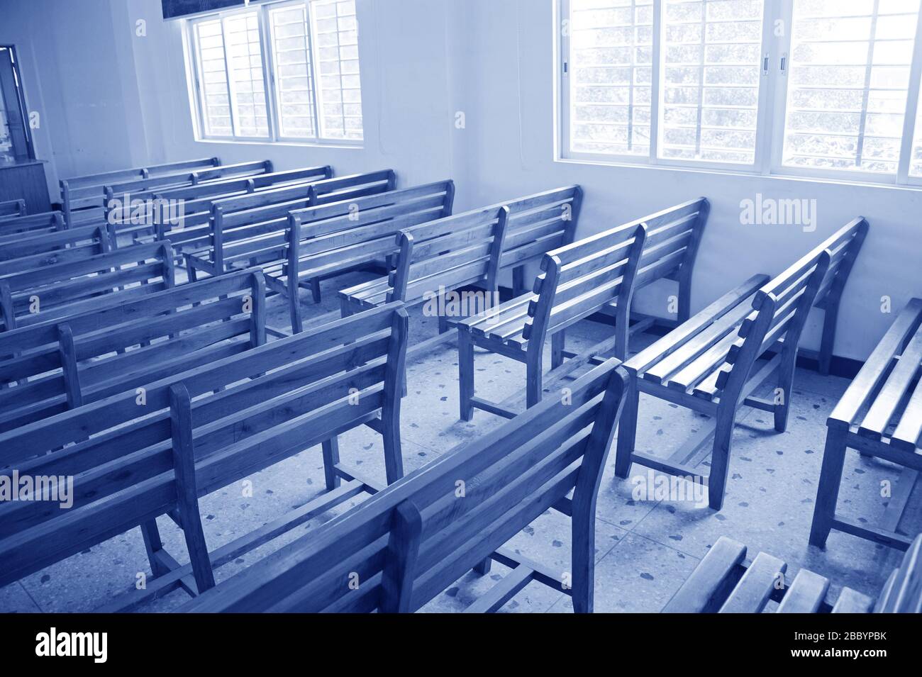 China school classroom hi-res stock photography and images - Alamy