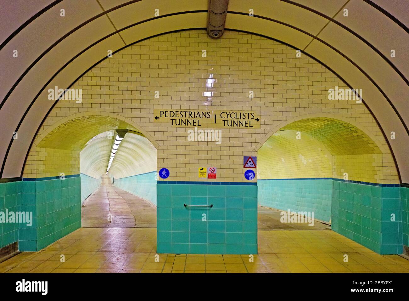 Howdon Jarrow pedestrian cycle tunnel under the river Tyne Stock Photo ...