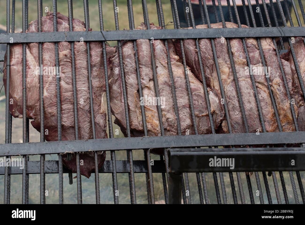 Roasted on fire hi-res stock photography and images - Alamy