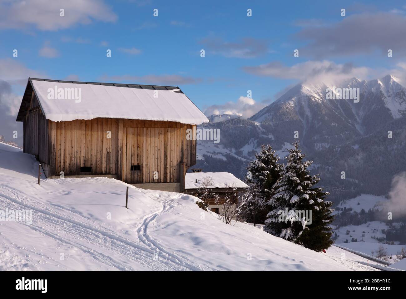 Swiss shed hi-res stock photography and images - Alamy