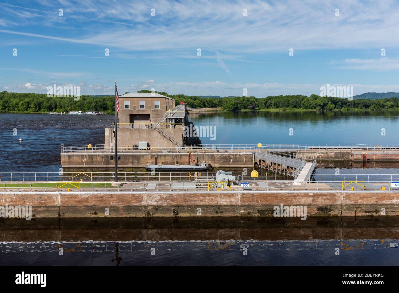 Mississippi River Lock and Dam Stock Photo - Alamy