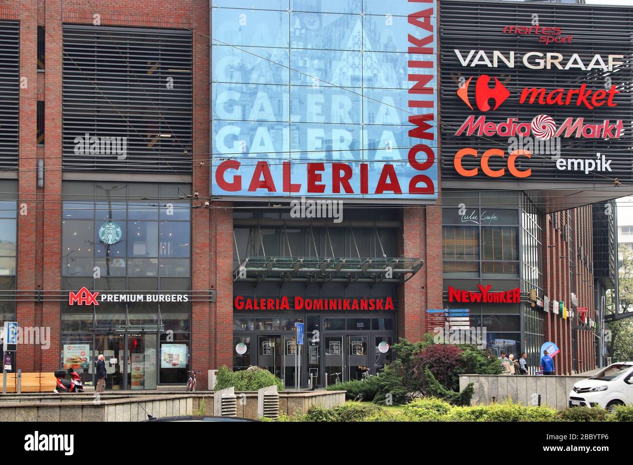 WROCLAW, POLAND - MAY 11, 2018: Galeria Dominikanska shopping mall in ...