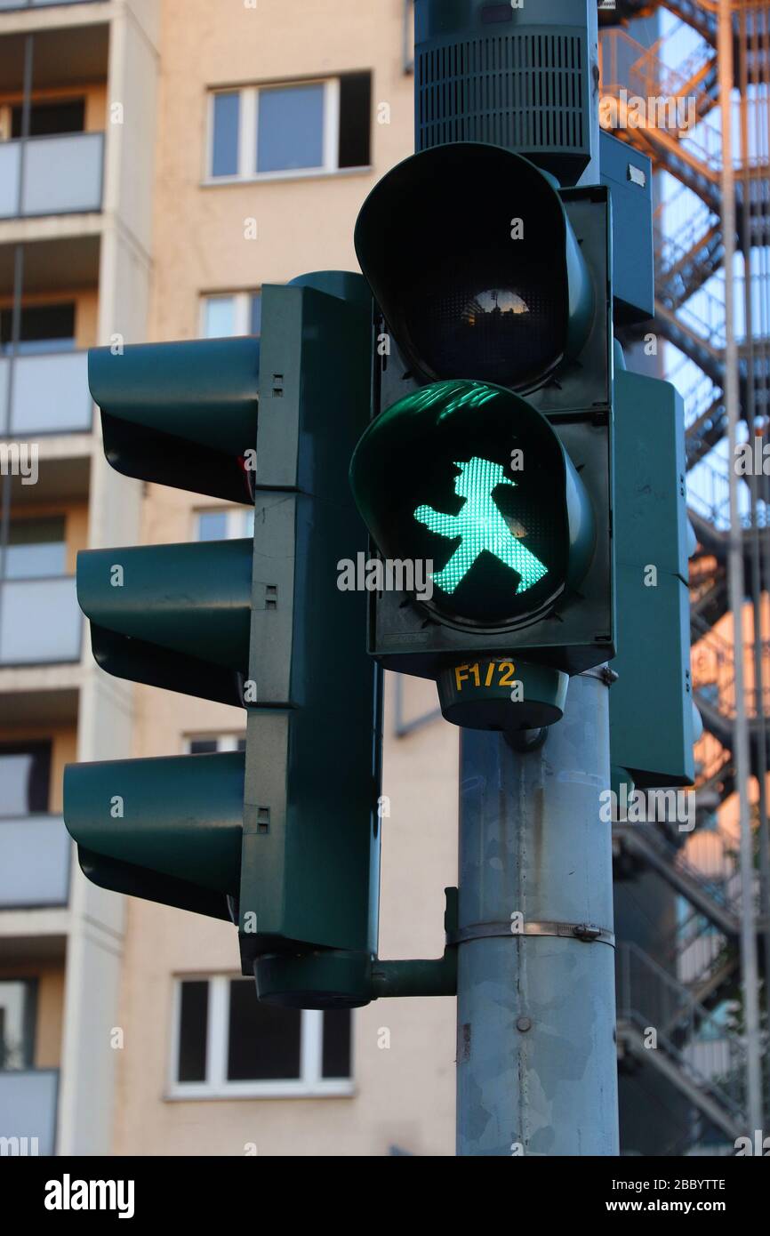 Pedestrian crossing sign german germany hi-res stock photography and ...