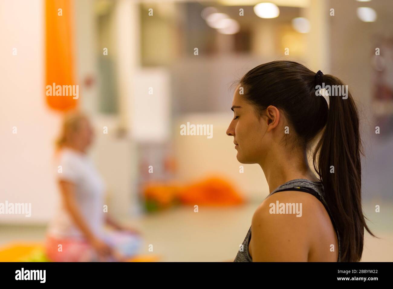 Meditation and yoga class hi-res stock photography and images - Alamy