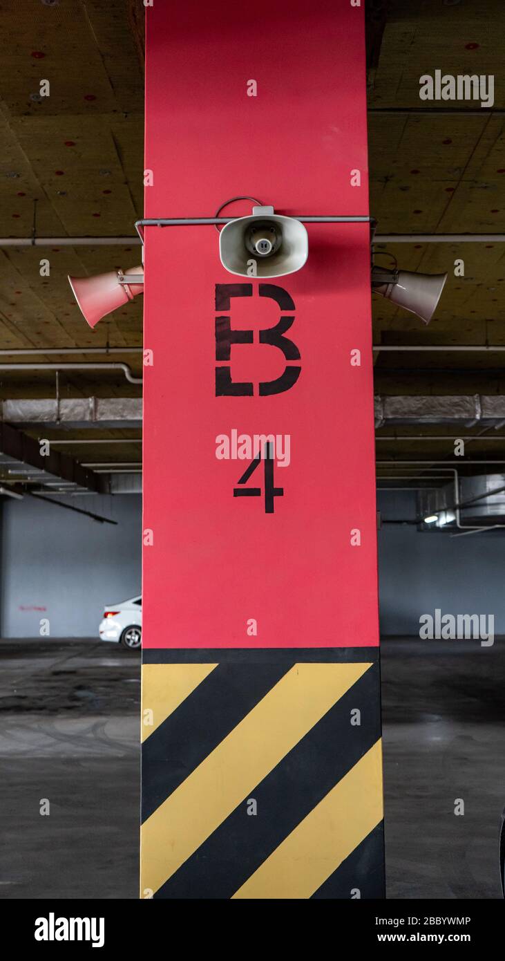 Alert notify hi-res stock photography and images - Alamy