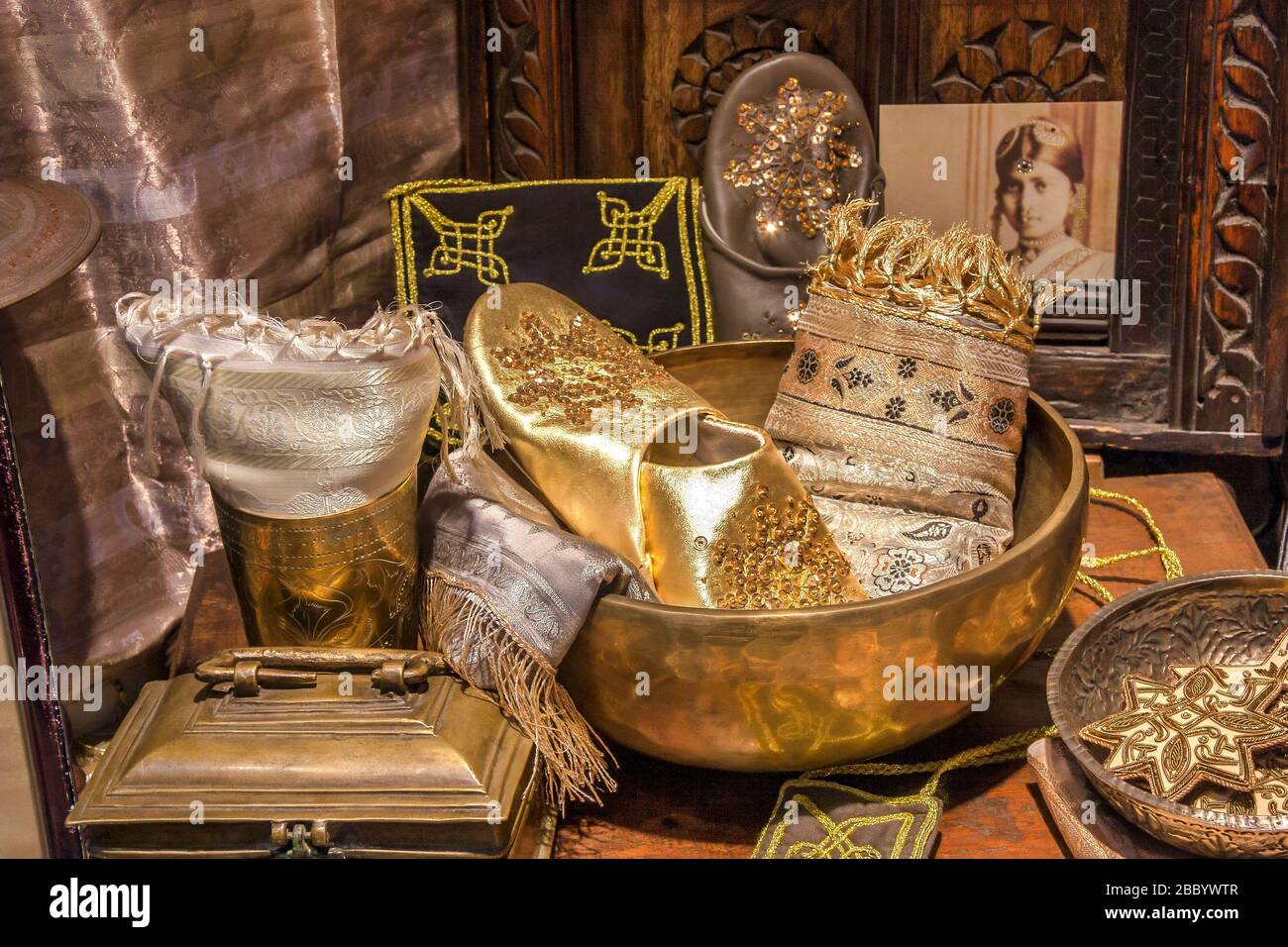 Shiny display hi-res stock photography and images - Alamy