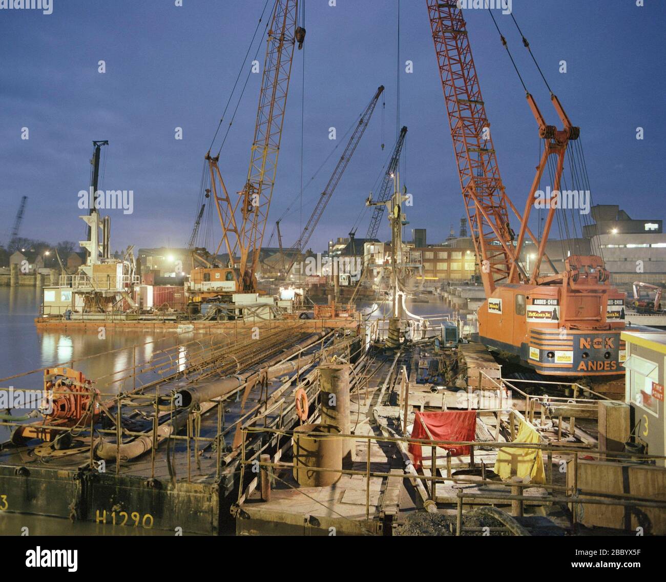 1988, construction of Princes Dock shopping centre, Hull, East ...