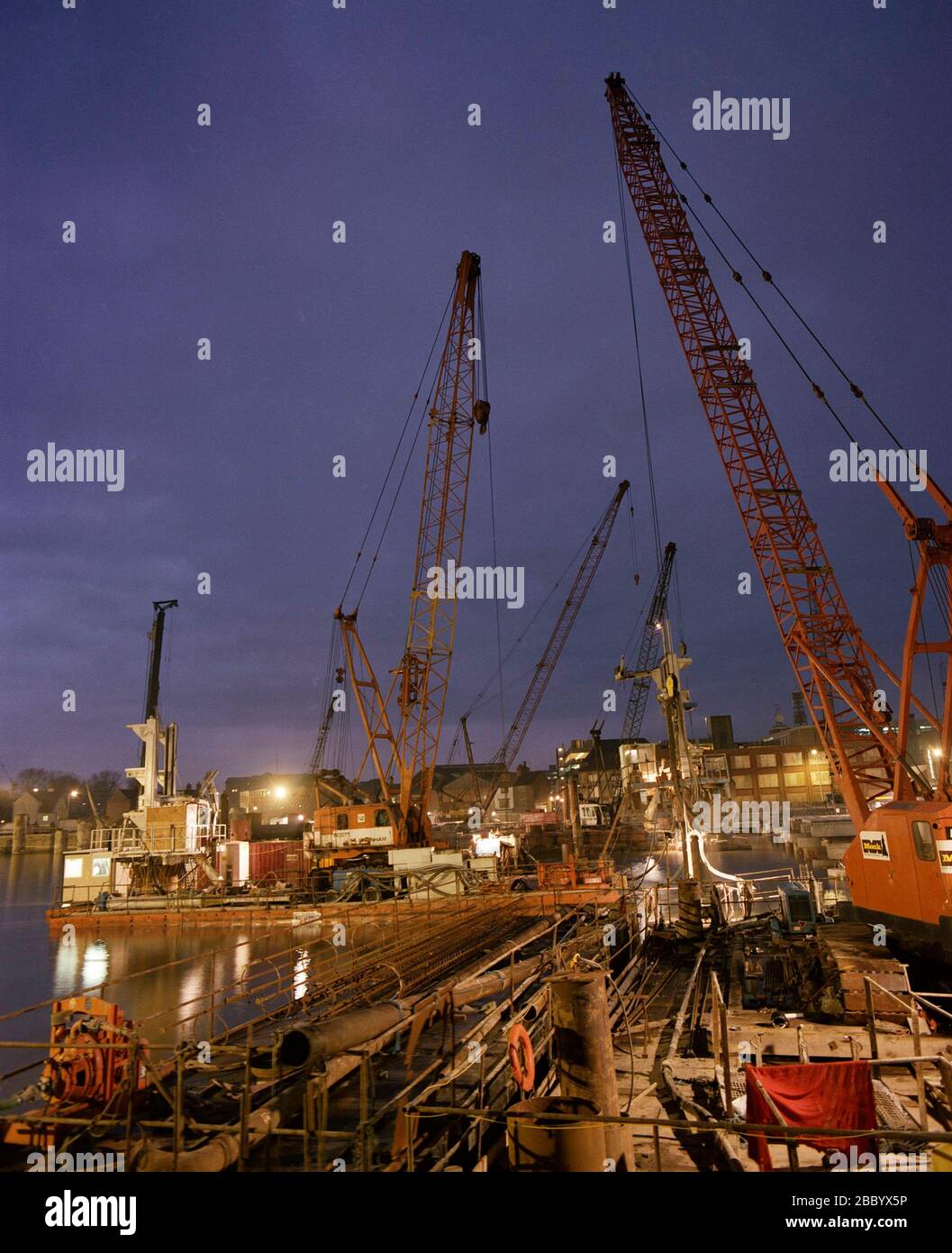 1988, construction of Princes Dock shopping centre, Hull, East ...
