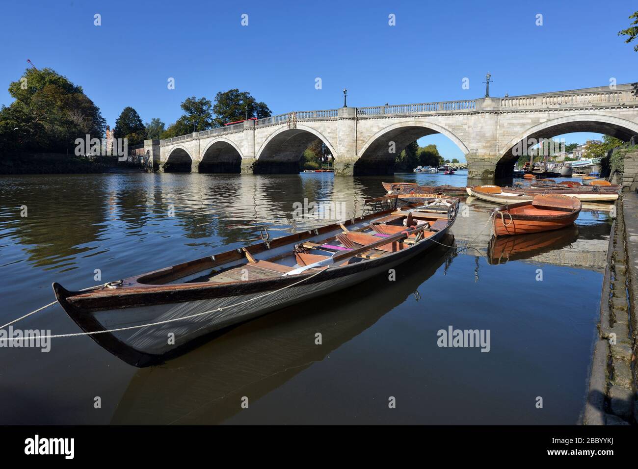 Boats on the Thames by Richmond Bridge, Richmond, London, UK Stock ...