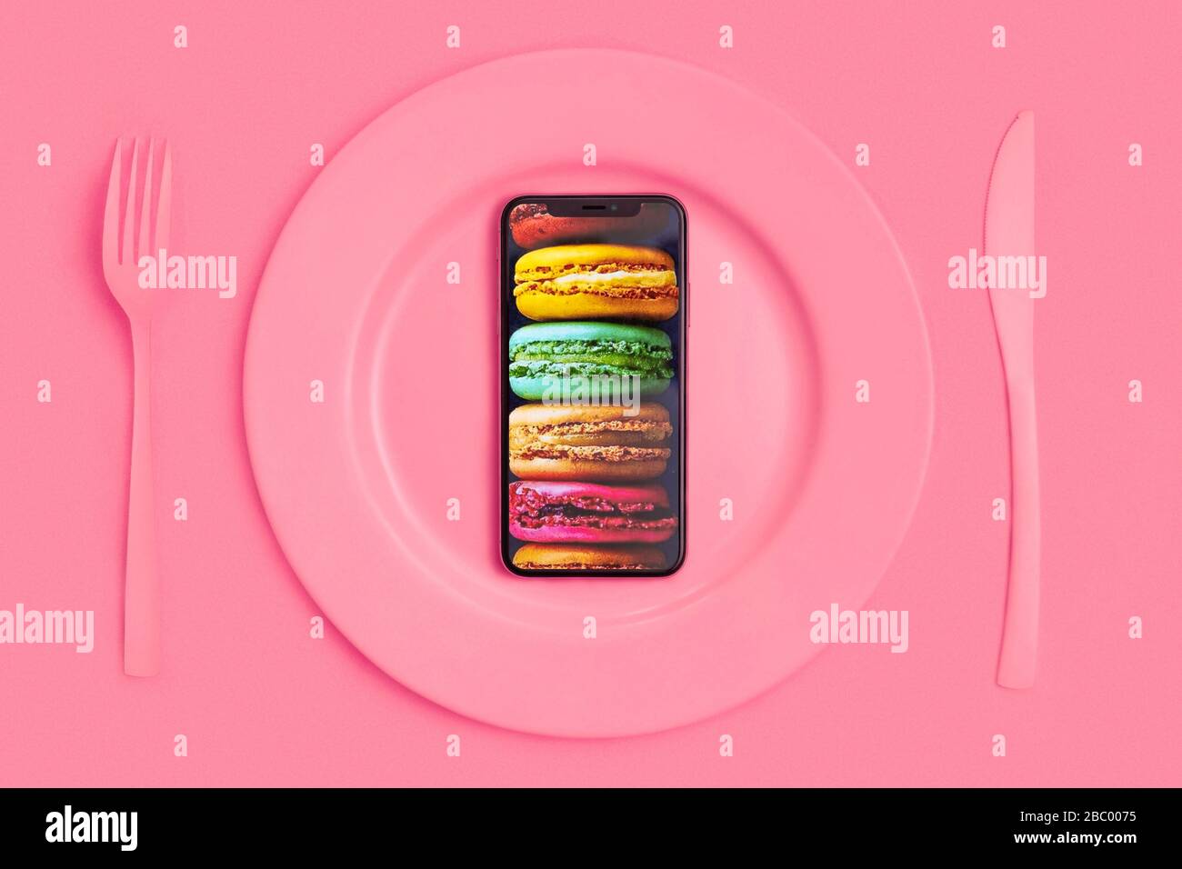 Macaroni cake hi-res stock photography and images - Alamy