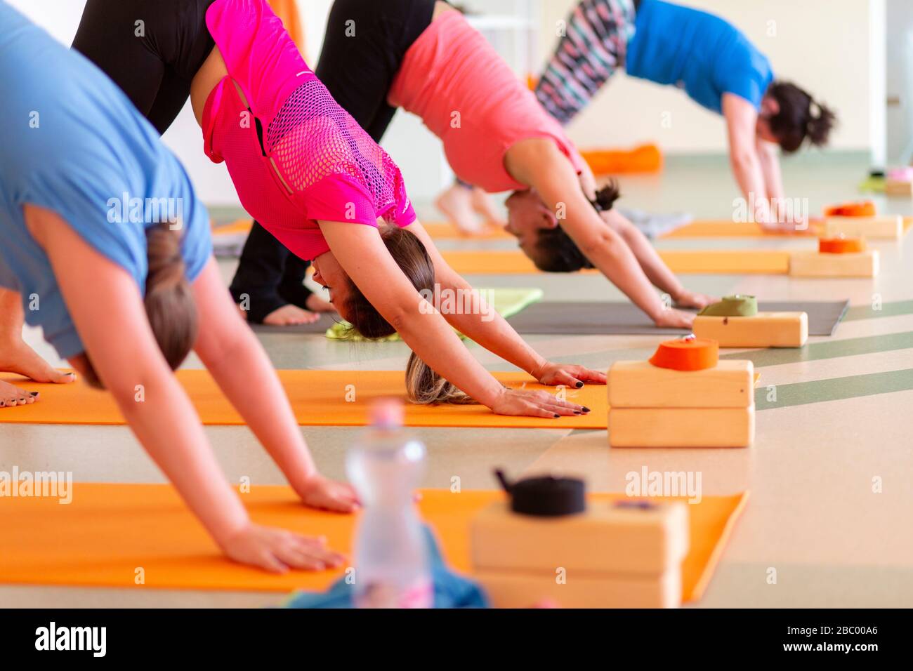 Yoga class in progress Stock Photo - Alamy