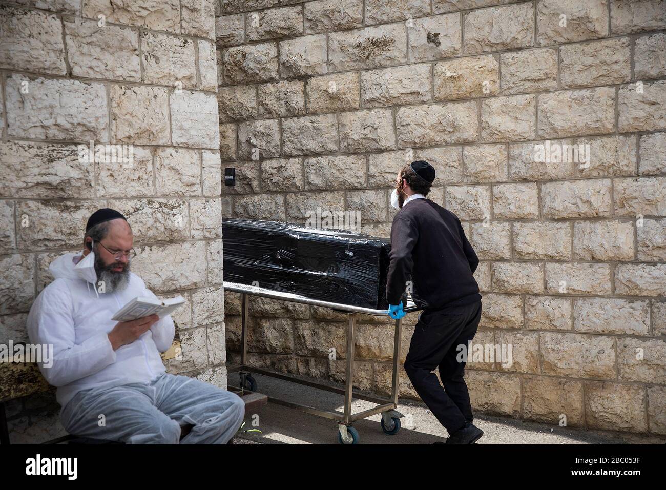 Jerusalem, Israel. 02nd Apr, 2020. Members of the Hevrat Kadisha, a ...