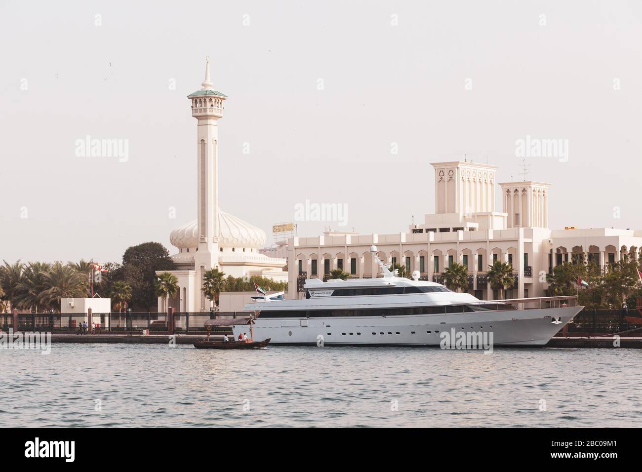 Large luxury yacht in Dubai creek Stock Photo - Alamy