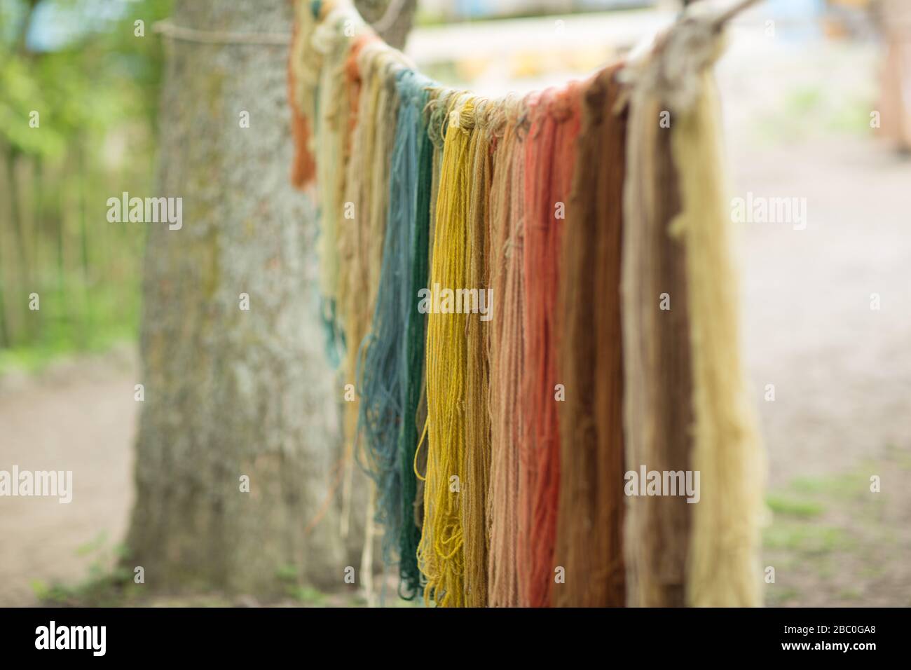 Dyeing wool hi-res stock photography and images - Alamy