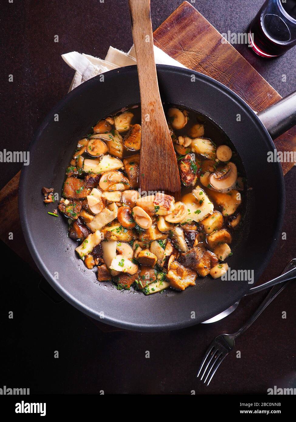 Pan with Italian porcini mushrooms cooked with garlic and parsley ...