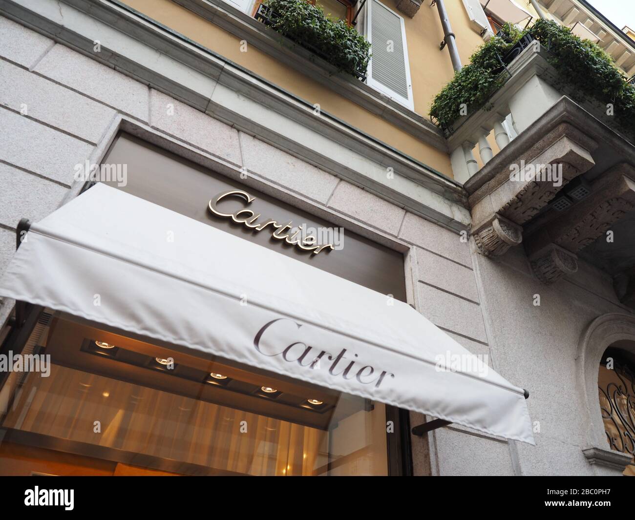 Cartier milan hi-res stock photography and images - Alamy