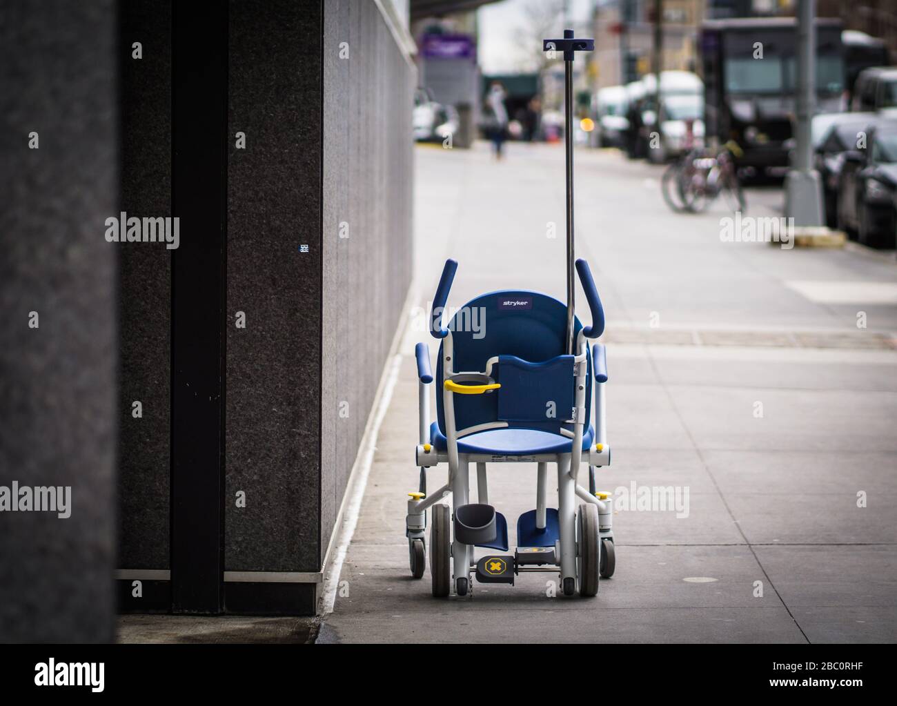New York City, United States. 31st Mar, 2020. Makeshift morgue at ...