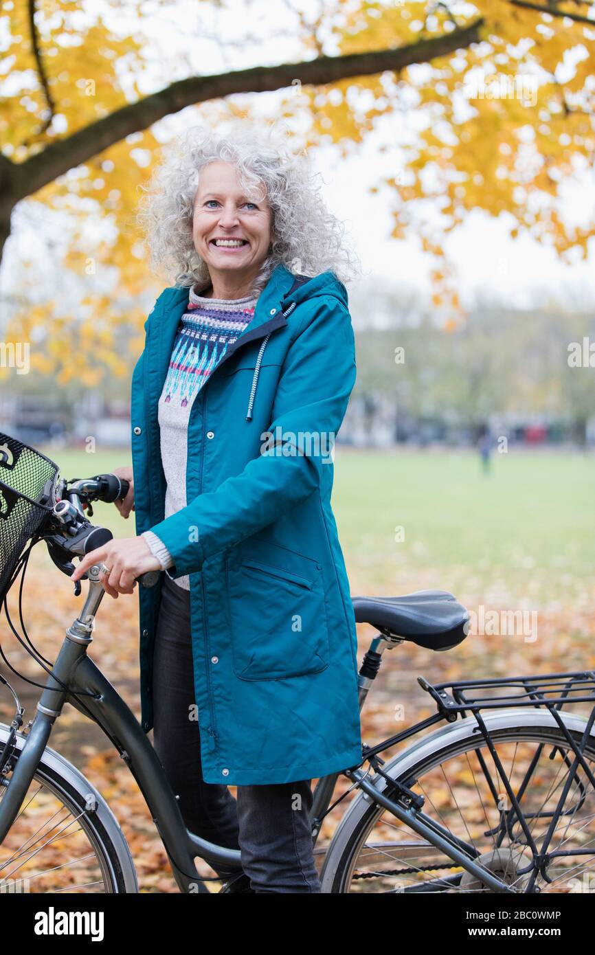 Cycling smile jacket park hi-res stock photography and images - Alamy
