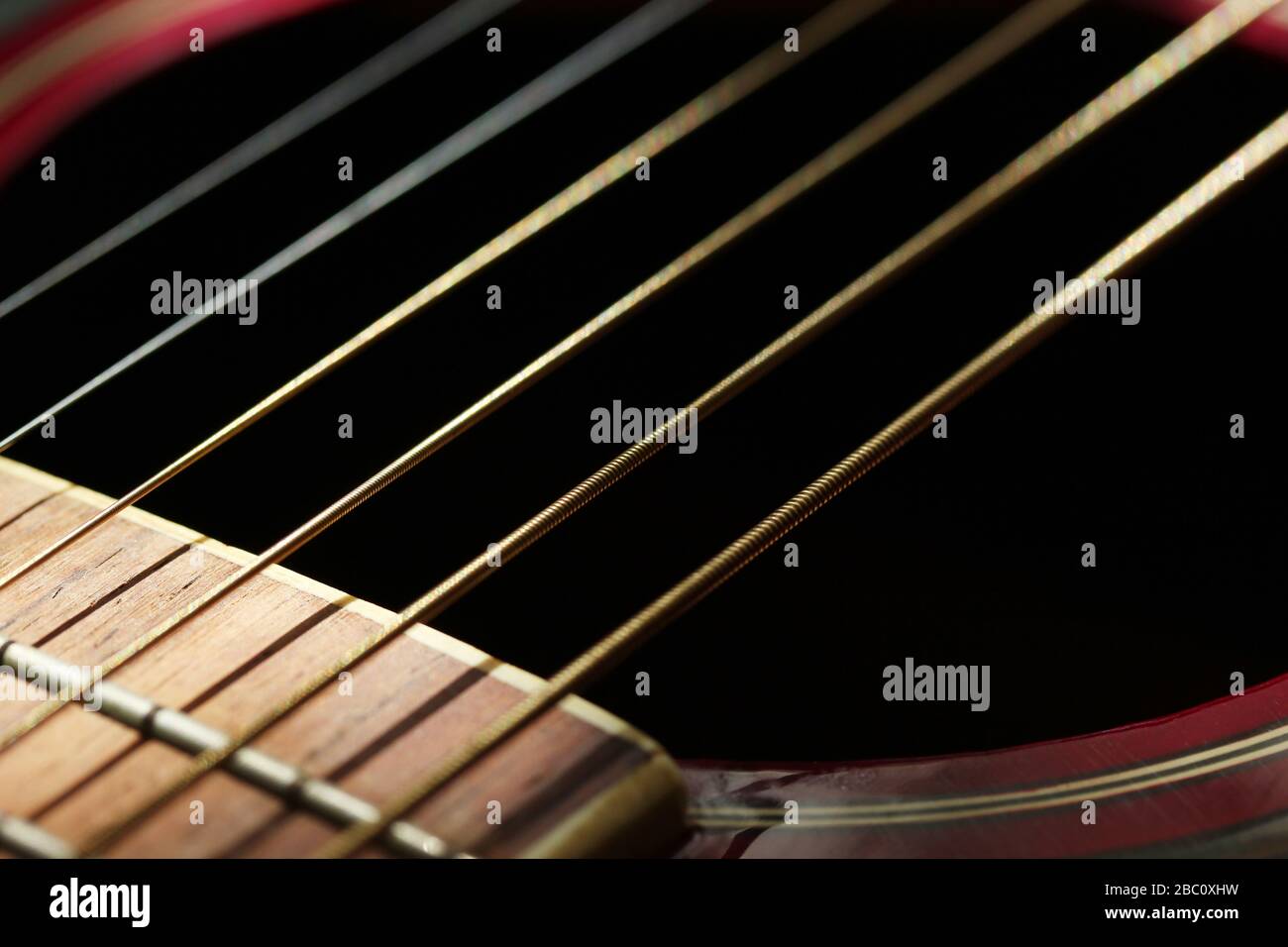 6 string acoustic guitar hi-res stock photography and images - Alamy