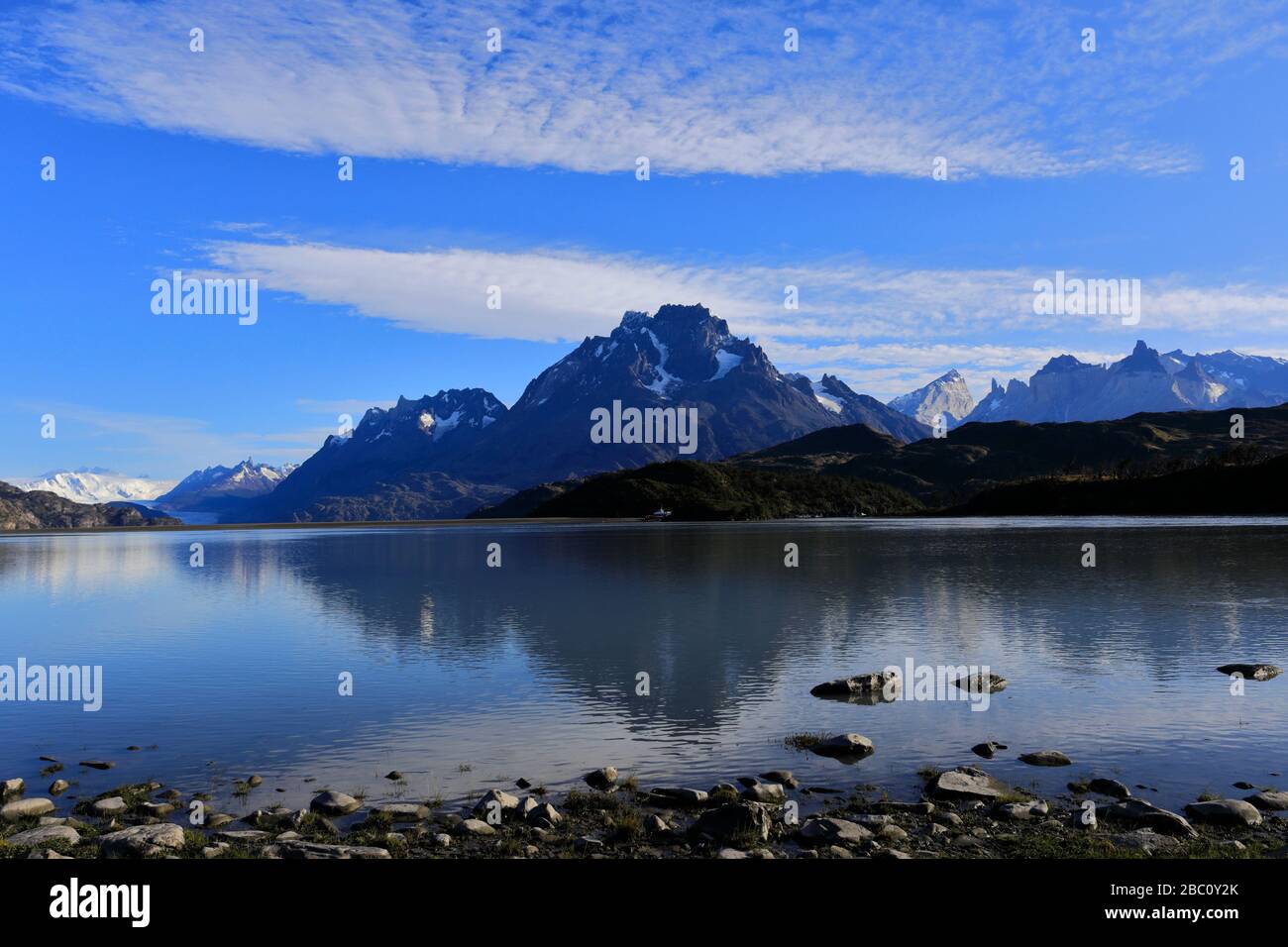 View over Lago Grey, Torres del Paine National Park, Magallanes region ...