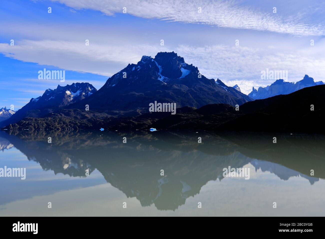 View over Lago Grey, Torres del Paine National Park, Magallanes region ...