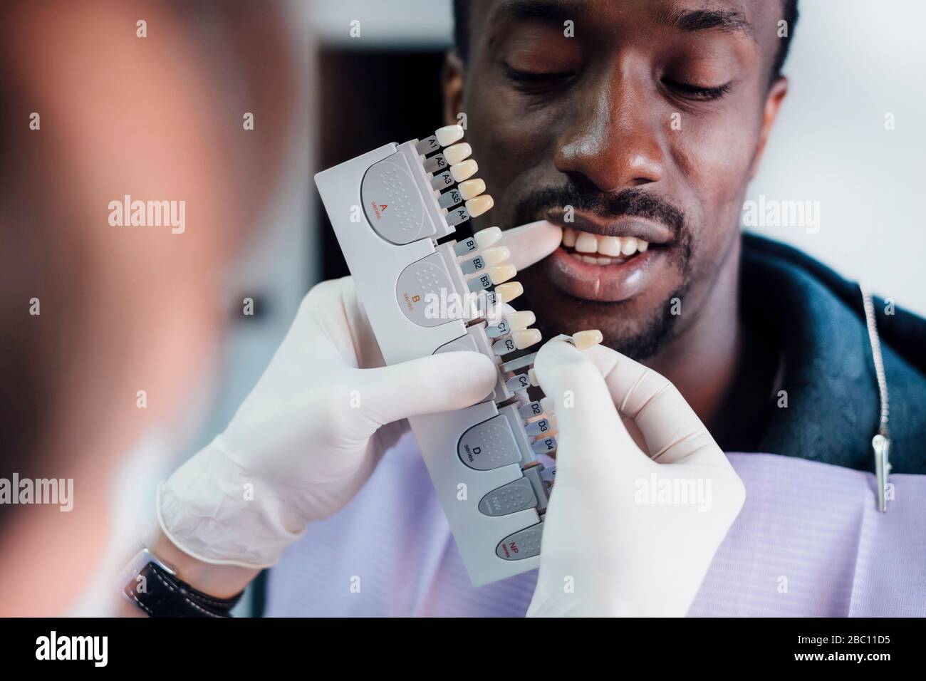 Teeth whitening hi-res stock photography and images - Alamy