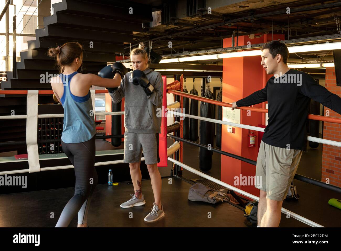 Female Boxing Sports Coach at Sara Huff blog