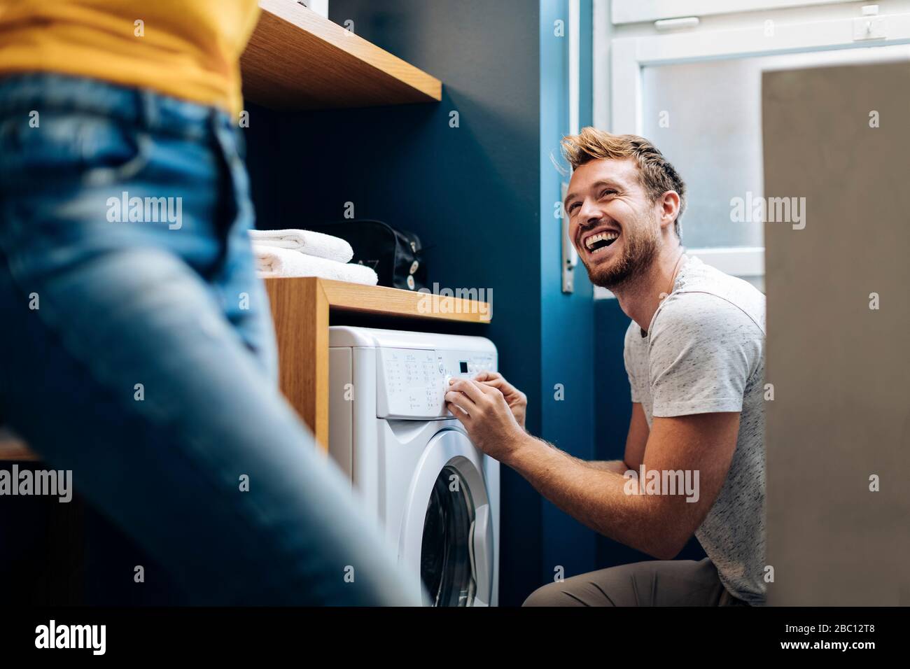 Doing the laundry hi-res stock photography and images - Alamy