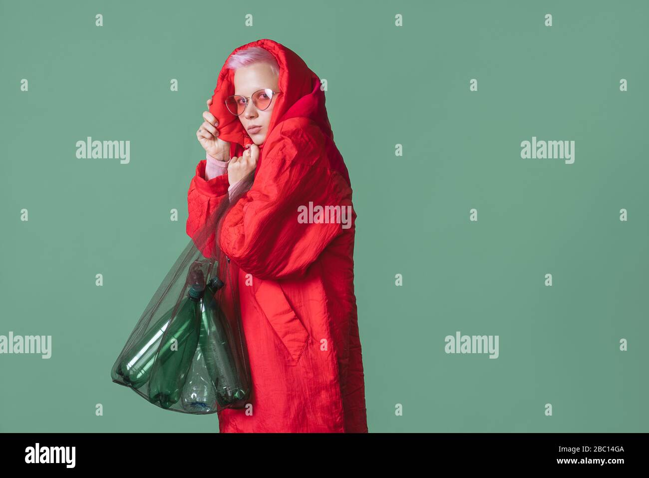 Posing pouch hi-res stock photography and images - Alamy