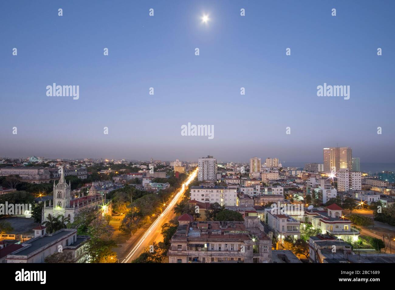 Cityscape at night, Havana, Cuba Stock Photo - Alamy