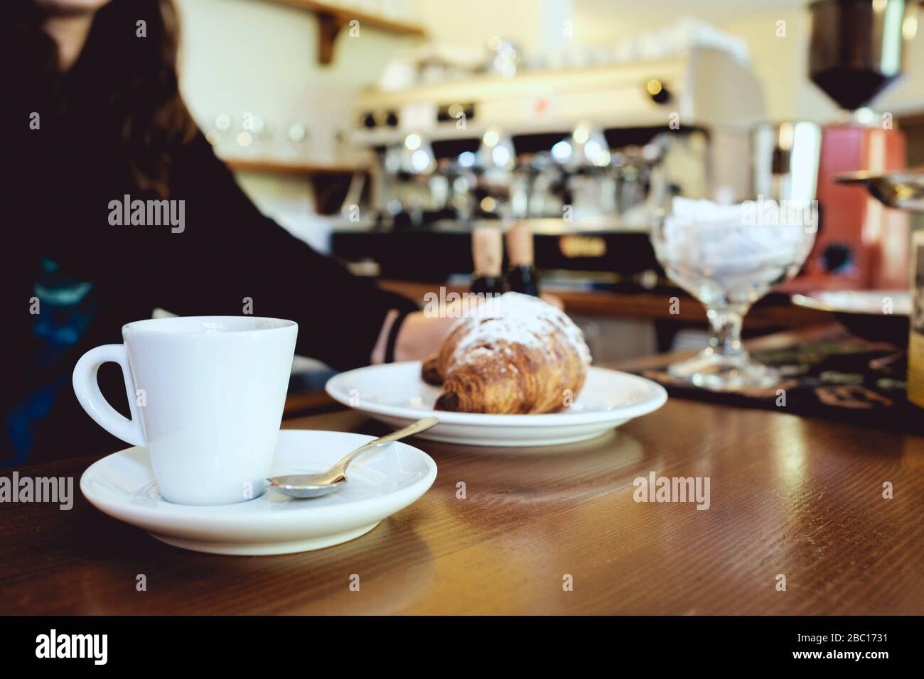 Breakfast at the bar Stock Photo - Alamy