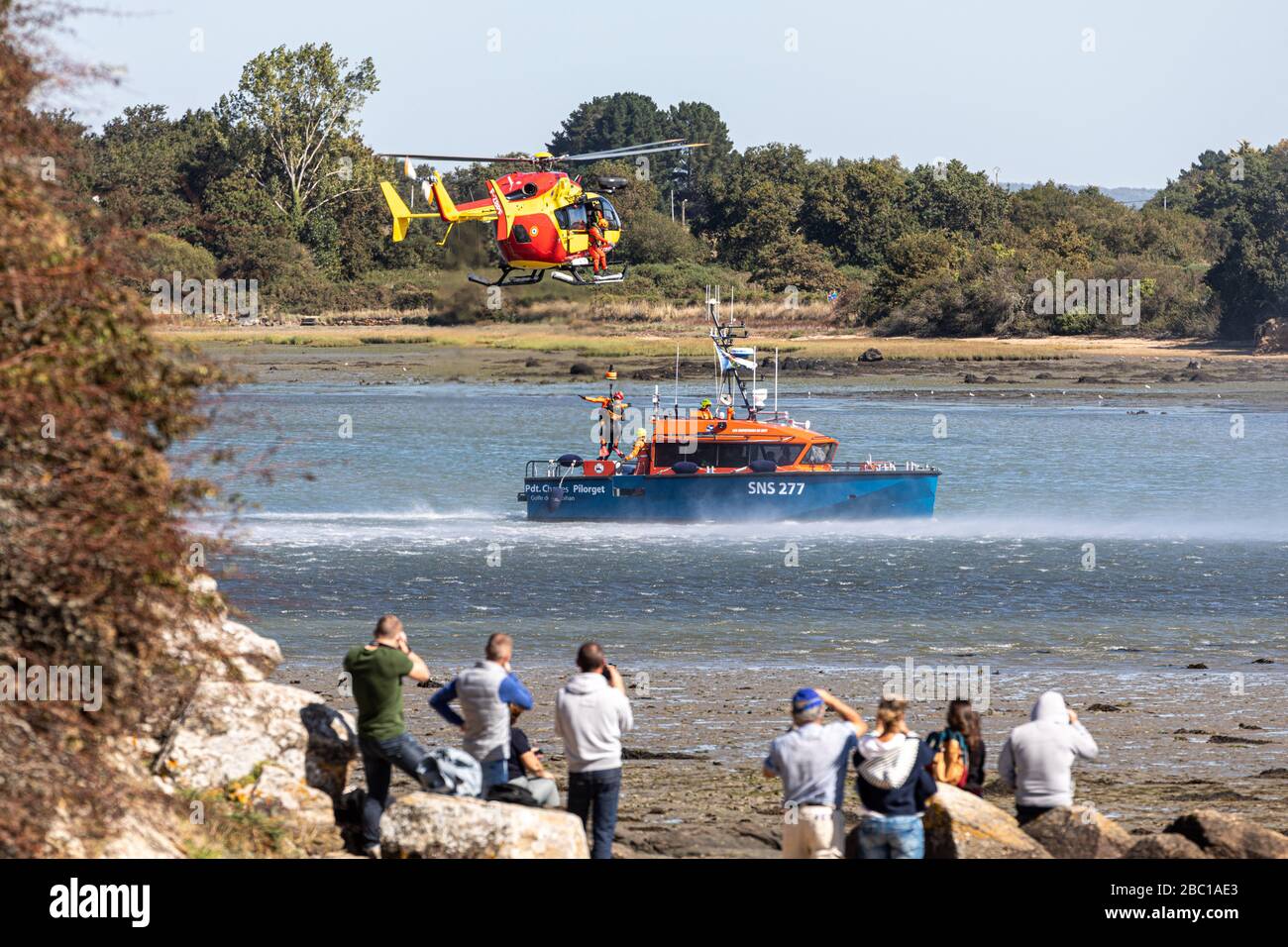 WINCHING OF A RESCUER, SEA RESCUE EXERCISE IN THE GULF OF MORBIHAN WITH ...