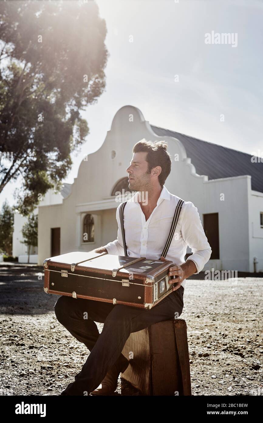 Sitting in the countryside old man hi-res stock photography and images ...