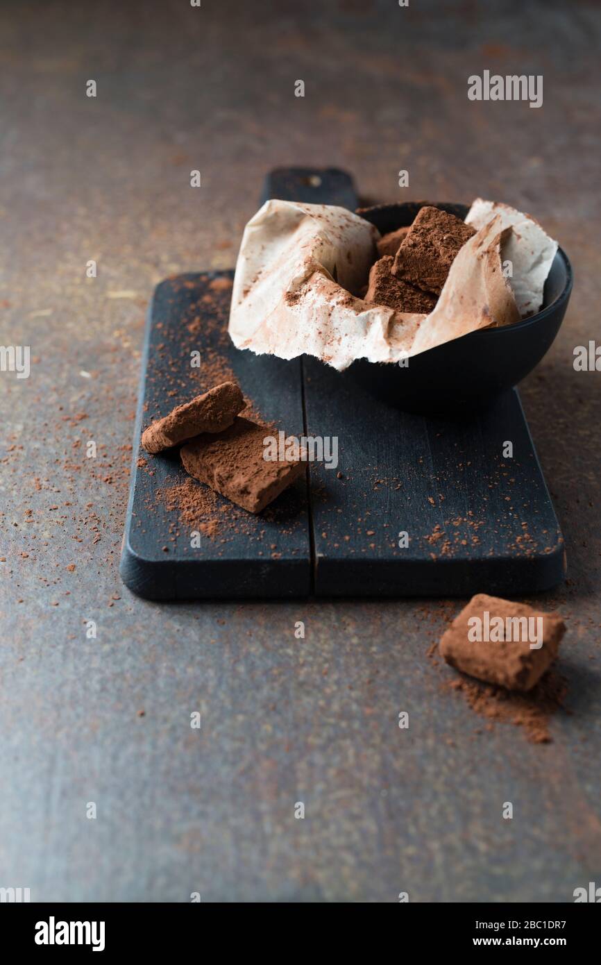 Cubes and powder hi-res stock photography and images - Alamy