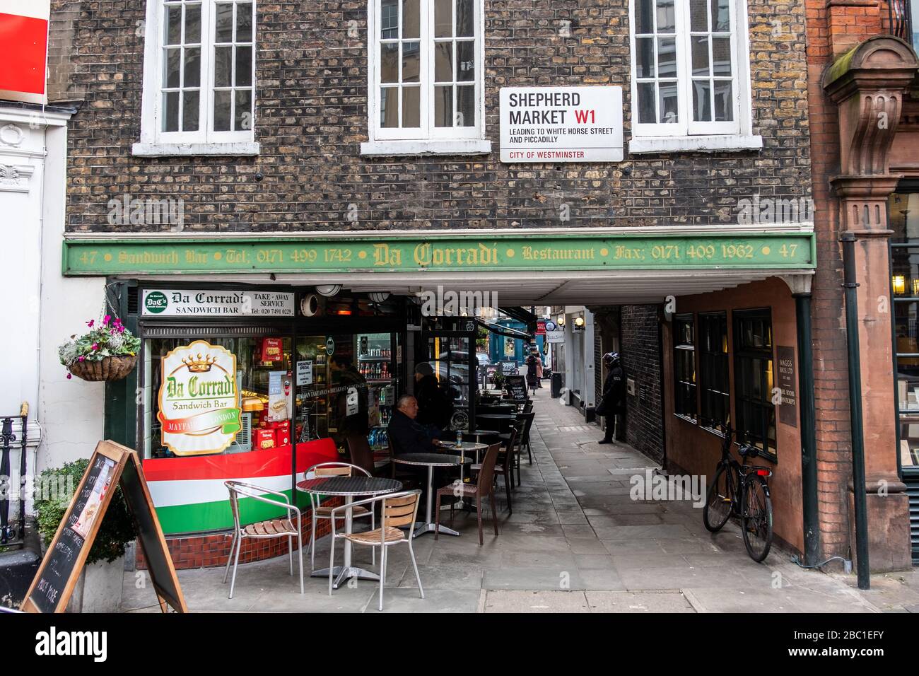 Shepherd Market - Mayfair London Stock Photo - Alamy