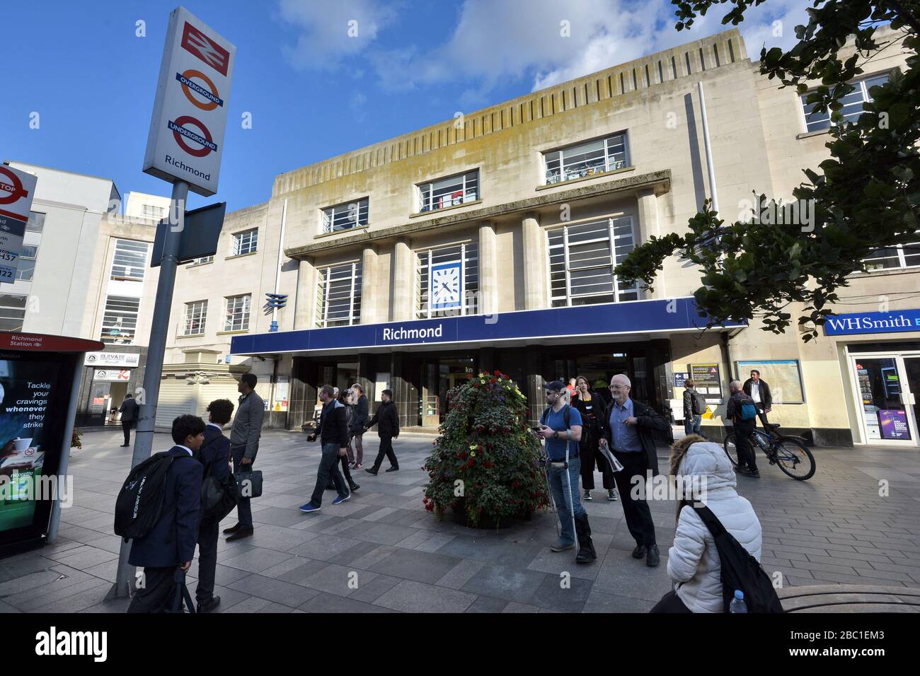 Richmond station hi-res stock photography and images - Alamy